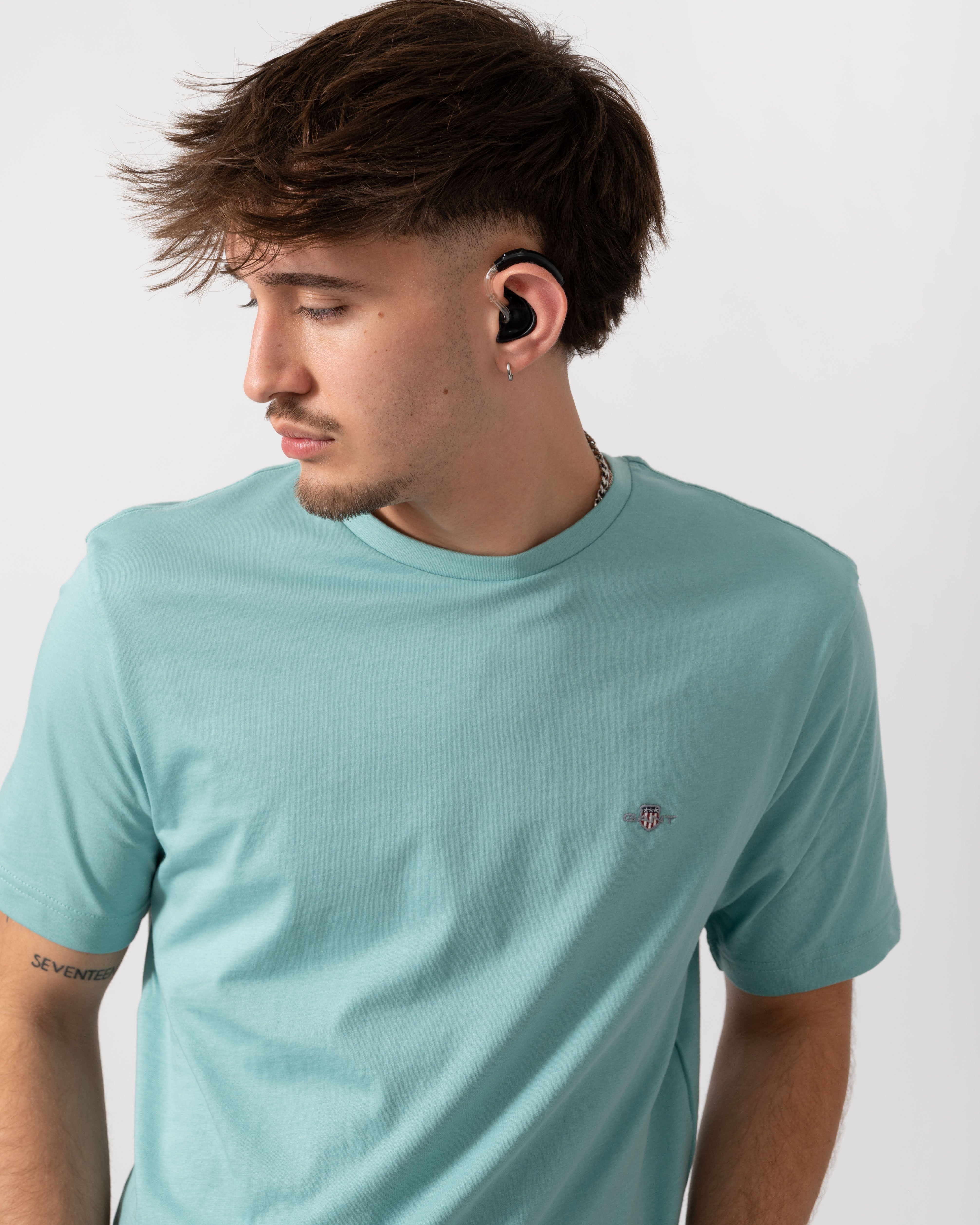 GANT Mens Regular Fit Short Sleeve Shield Logo T-Shirt - 323 Muted Tur ...